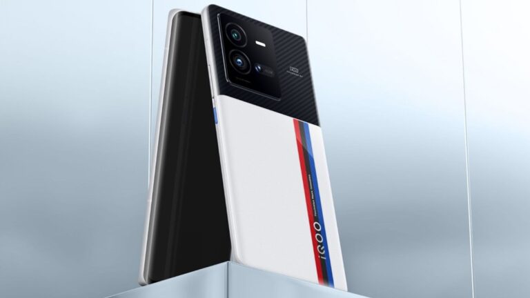 iQOO 10 Pro Menjadi Smartphone Pertama dengan Fast Charging 200 Watt ...